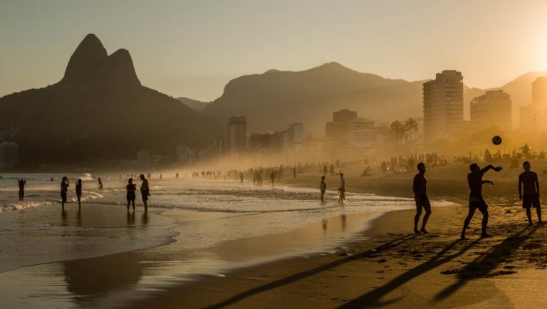 The Current Urban Reality of Rio de Janeiro: Light and Dark Sides of ...