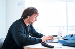 GMAT prep courses: 8 options to improve your chances