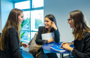 5 reasons to specialize in Human Rights | Uncover IE